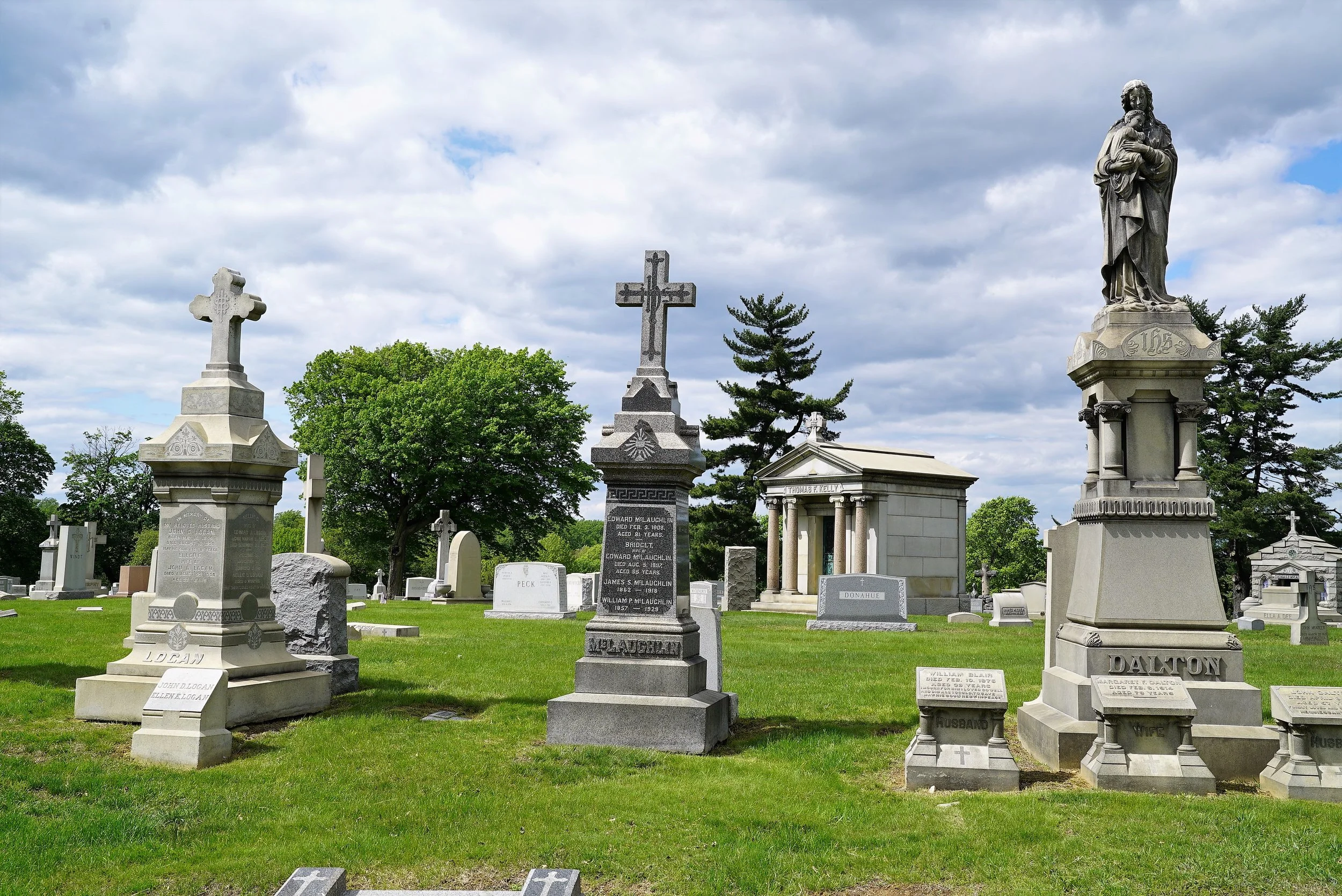 Holy Sepulchre Cemetery - Cheltenham Township, Pennsylvania — Local ...
