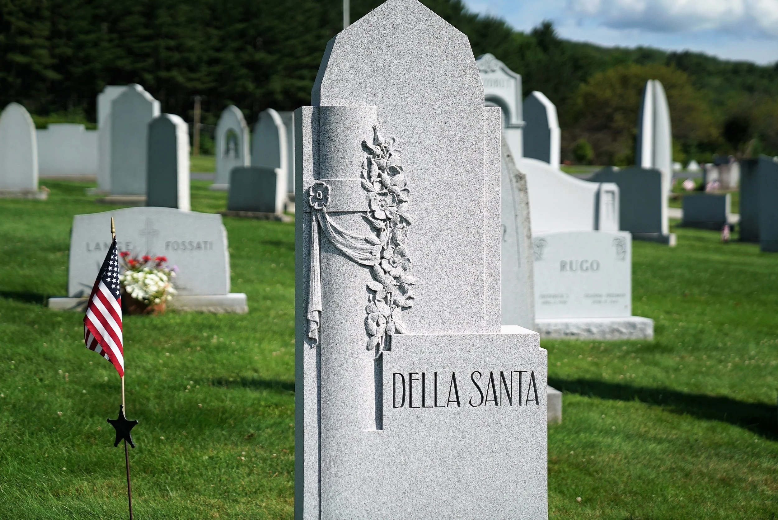Headstone Designs — Local Cemeteries