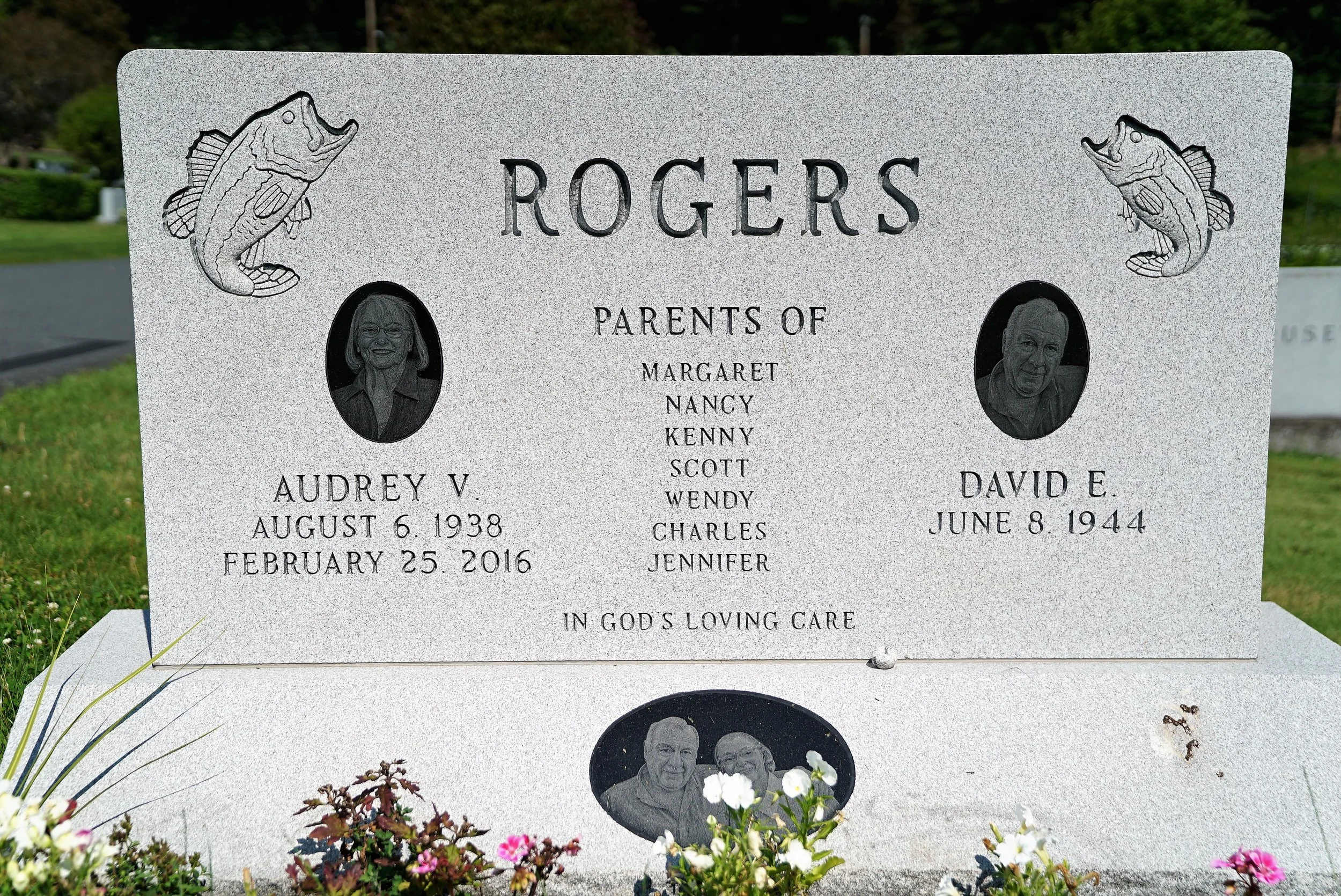 Hope Cemetery headstone designs, Barre, Vermont. Part 5: — Local Cemeteries