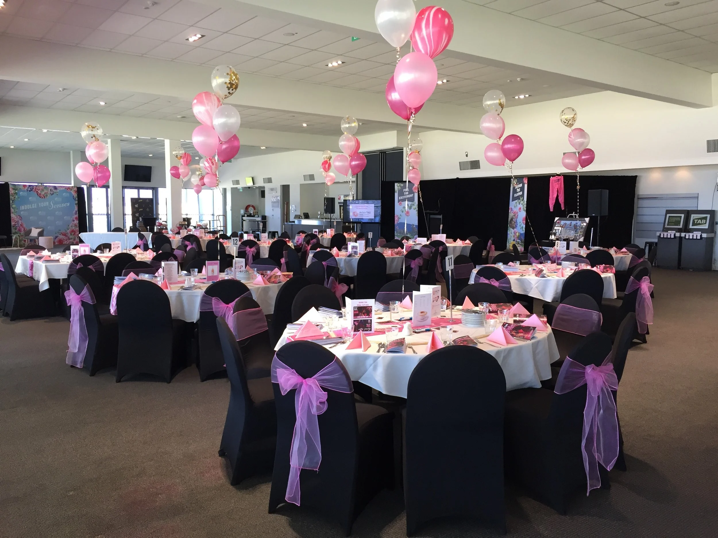 OFFICIAL DINING ROOM — Tasmanian Racing Club