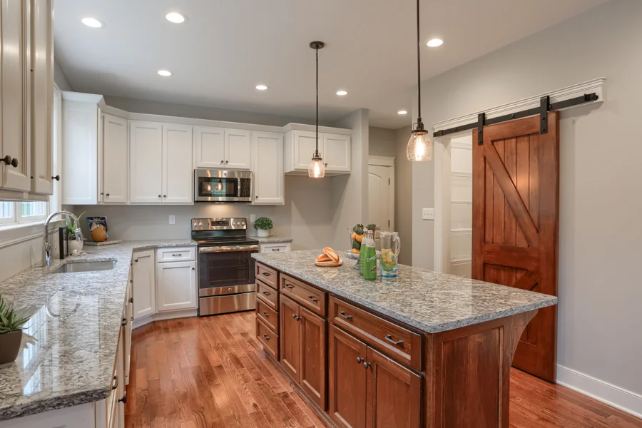 409 Devon Road — BILTBOLD