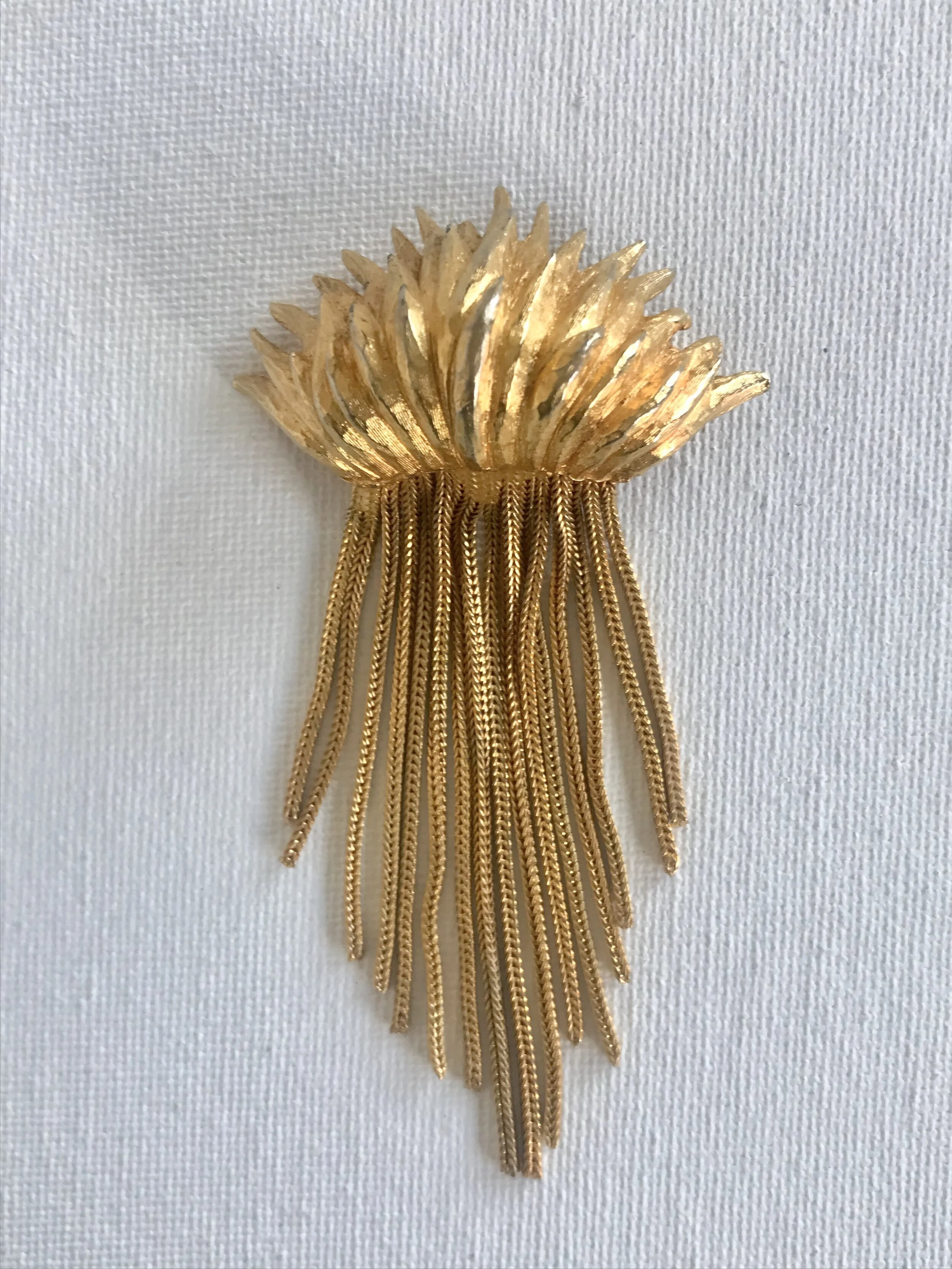 1960's Gold Fringe Pin — ehra