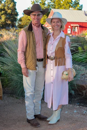 What to wear to the Round Top Antiques Fair | Style Inspiration