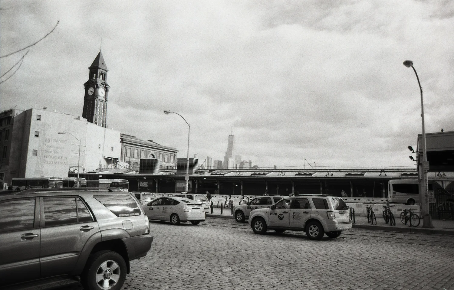 10 Obvious Reasons Why You Should Shoot Some Film in Street Photography ...