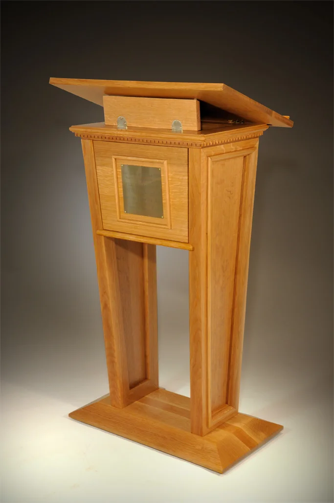 Courtroom Podium — Michael Singer Fine Woodworking