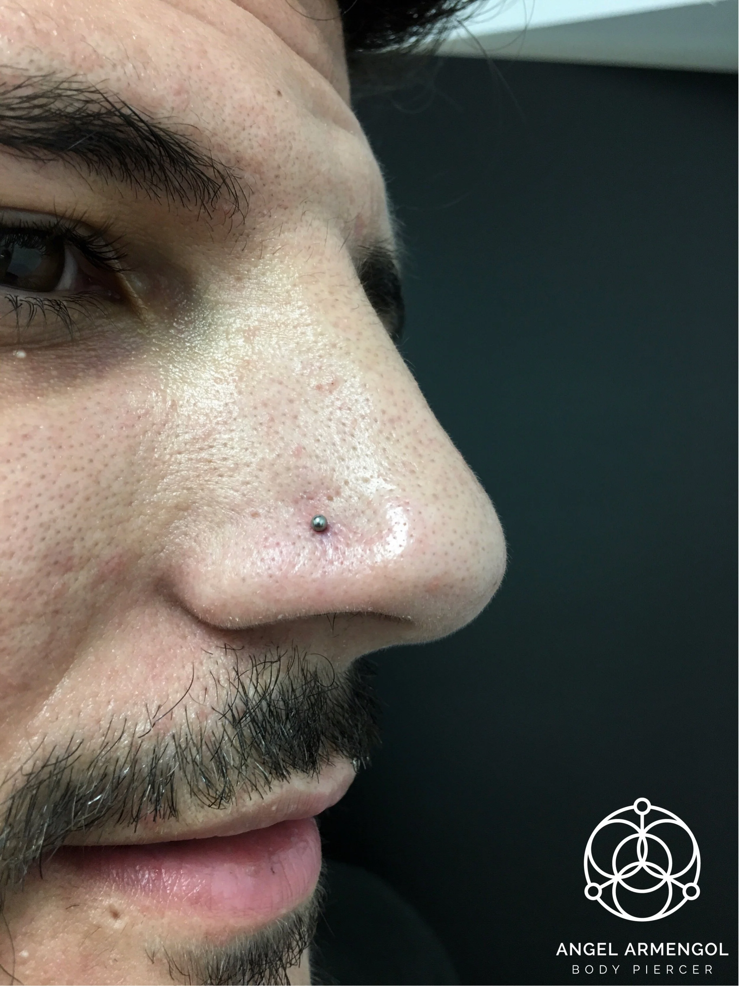 Piercing — Sun Tattoo Barcelona