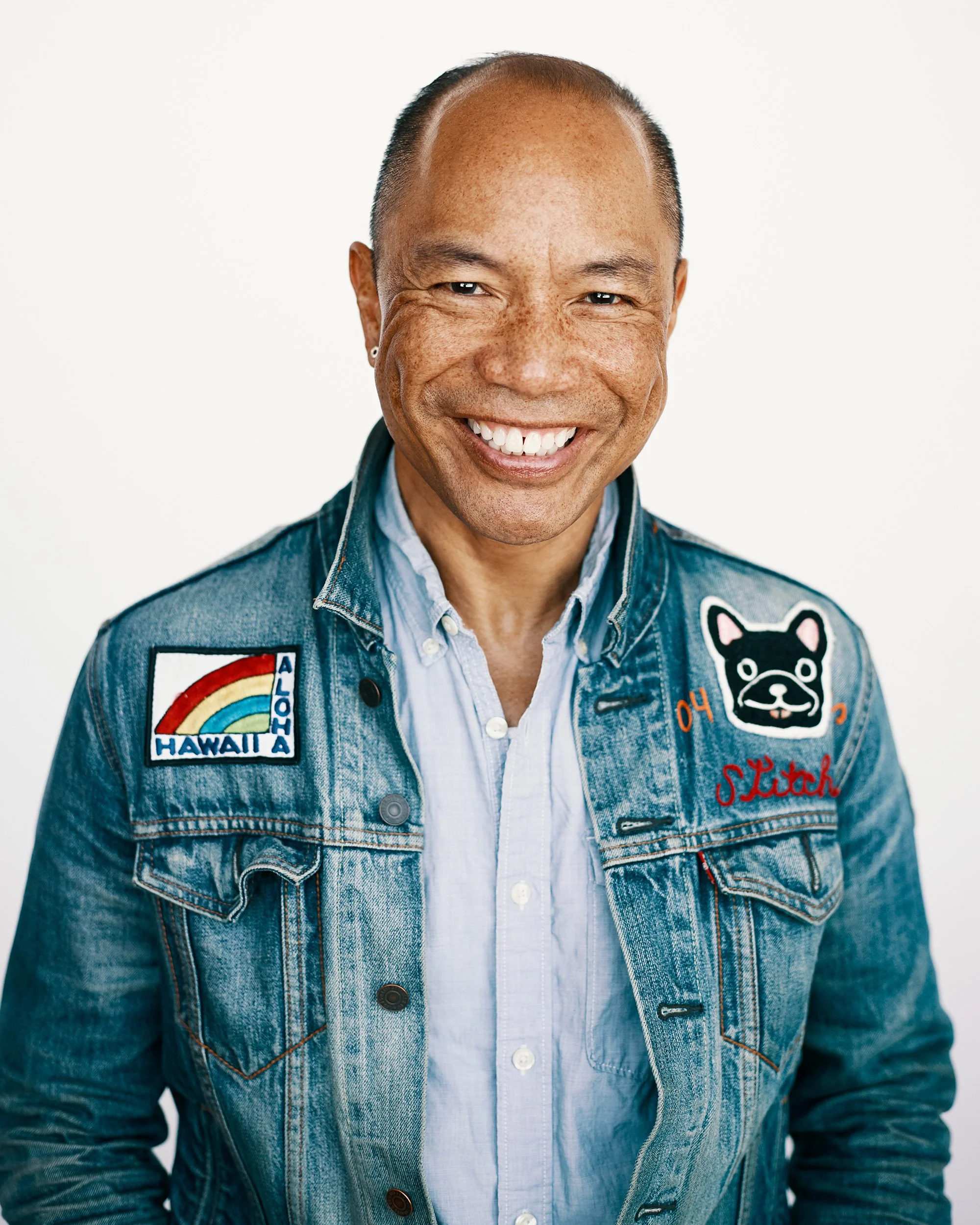 How Custom Quality Headshots Can Enhance Your LinkedIn Profile