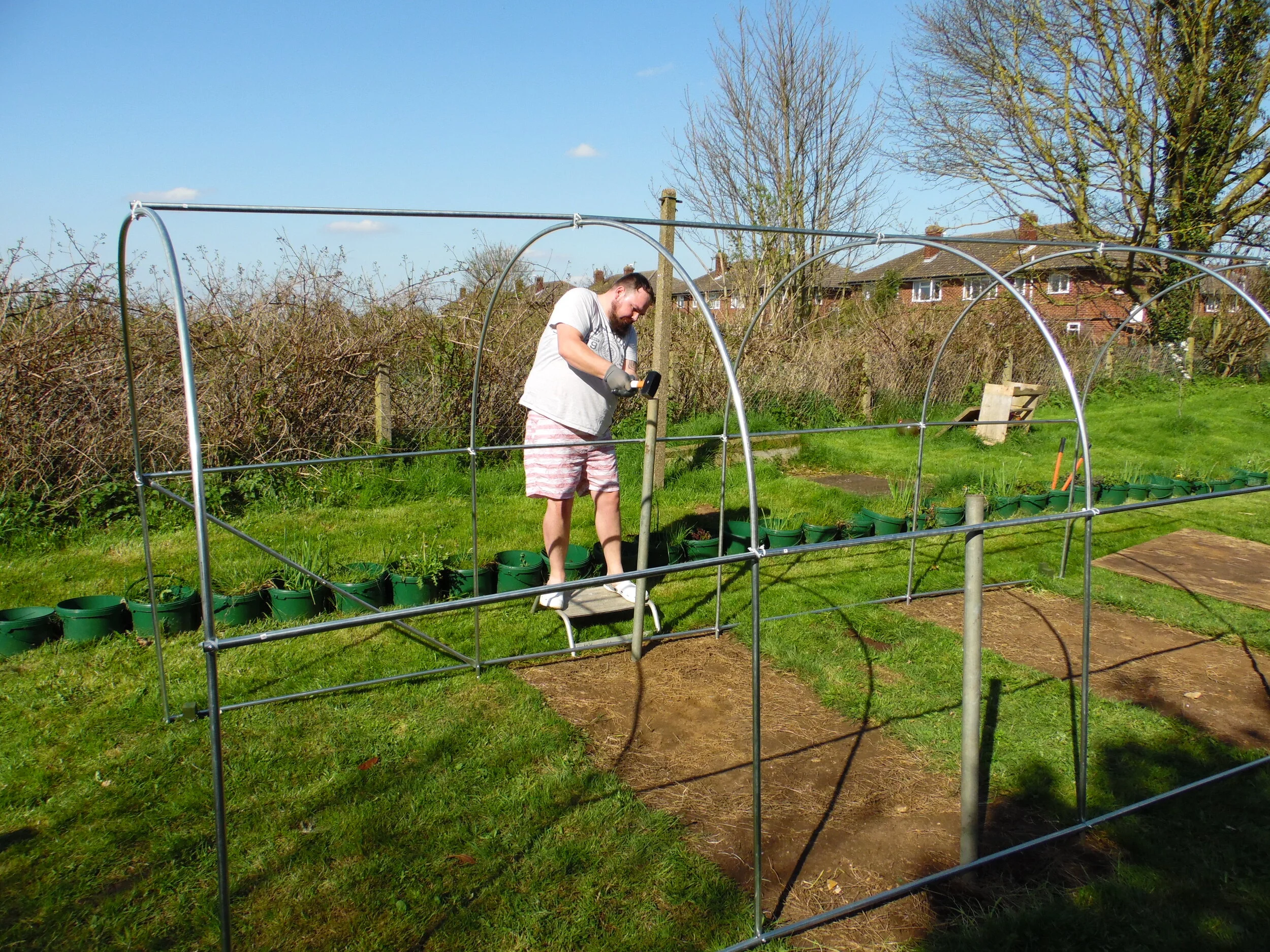 Guide to putting up a polytunnel. Part 3. — StrawbaleVeg ...