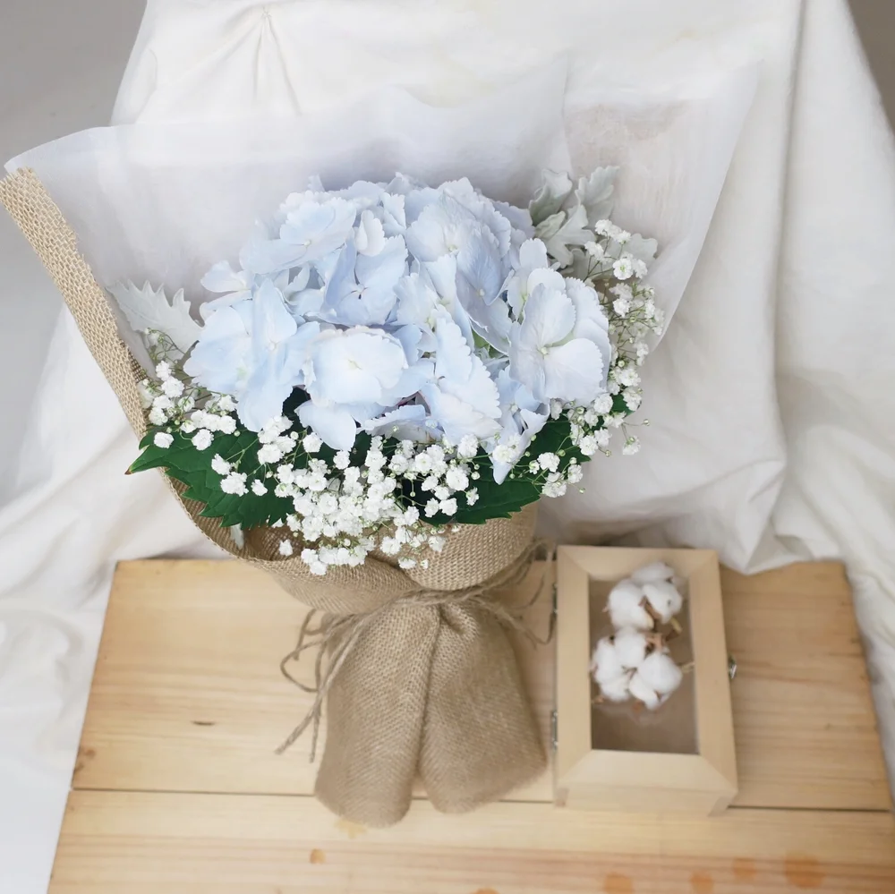 Rustic Hydrangea Centerpieces