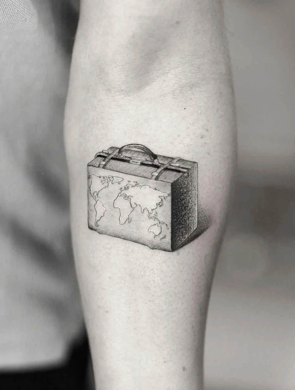 Travel Tattoo Guide: Wanderlust-Inspired Designs [2025]