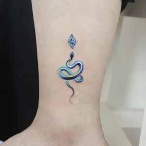 Blue Ink Tattoos: Complete Guide to Techniques & Care [2025]