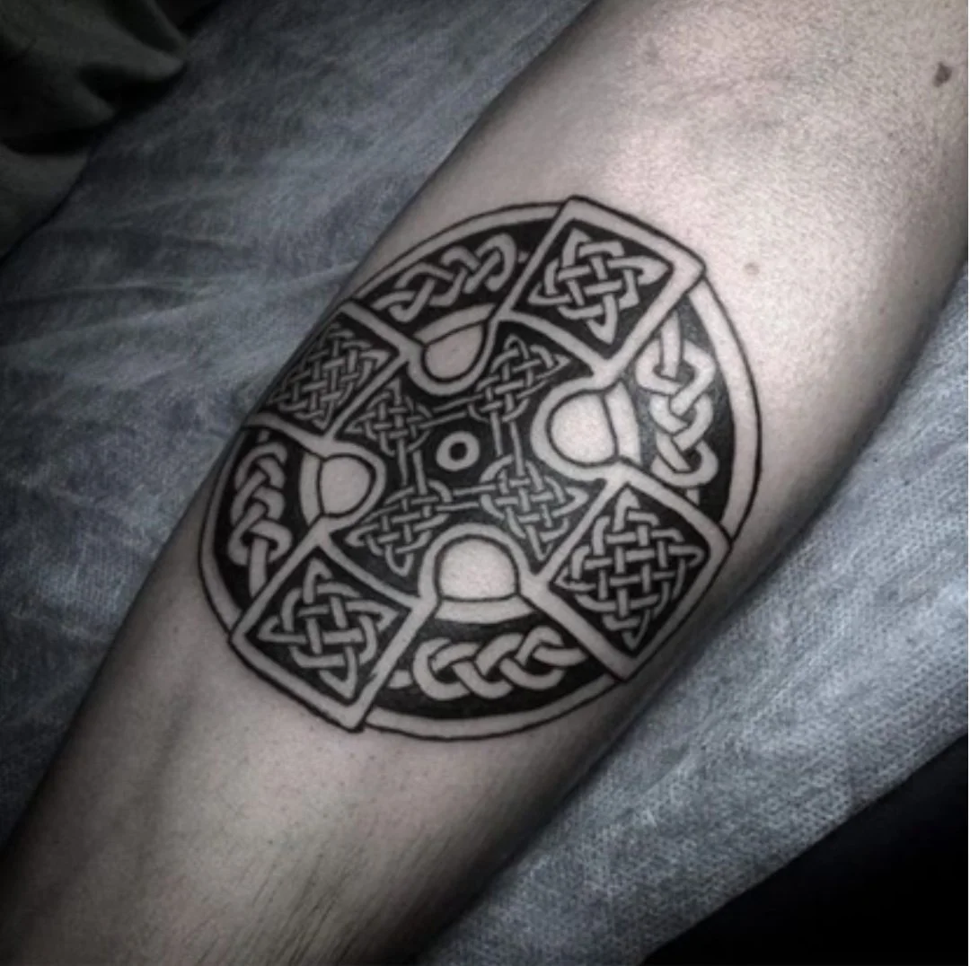 Celtic Tattoo Guide: Ancient Symbols & Modern Designs [2025]