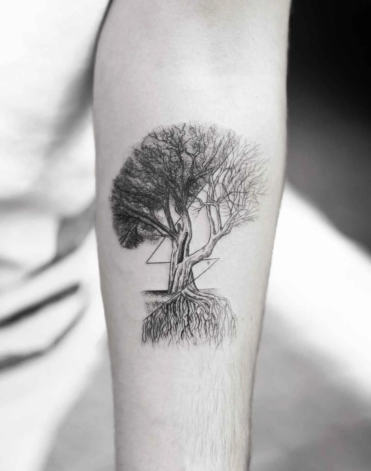 Nature Tattoo Guide: Symbolic Elements & Designs [2025]