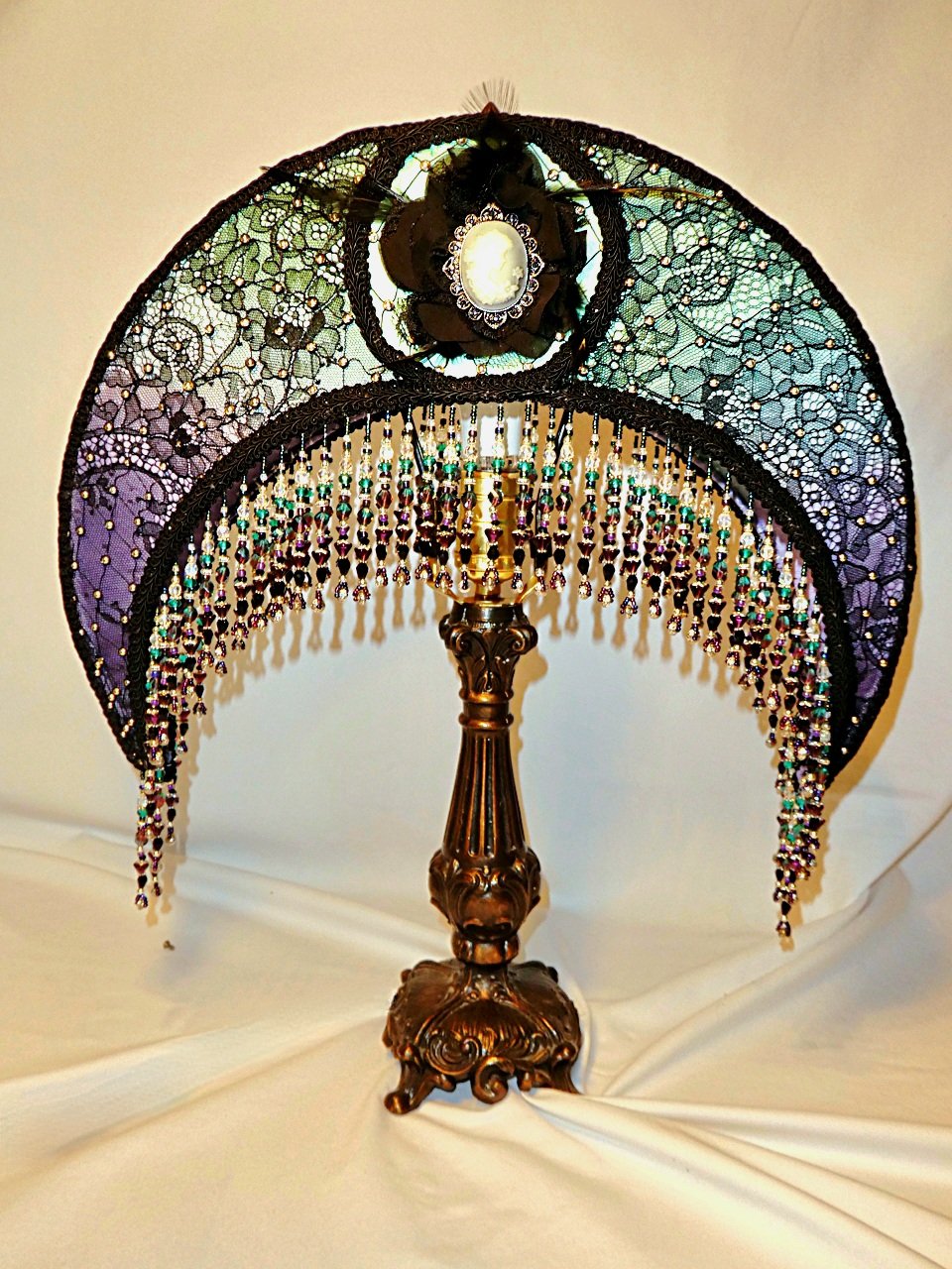 Elegance Lamps - Antique Lamps & Handcrafted Victorian Lampshades