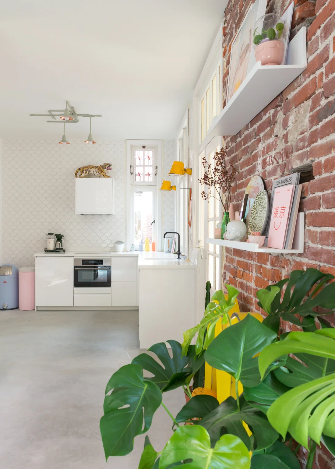 Tour This Colorful + Cheerful Dutch Home — decor8