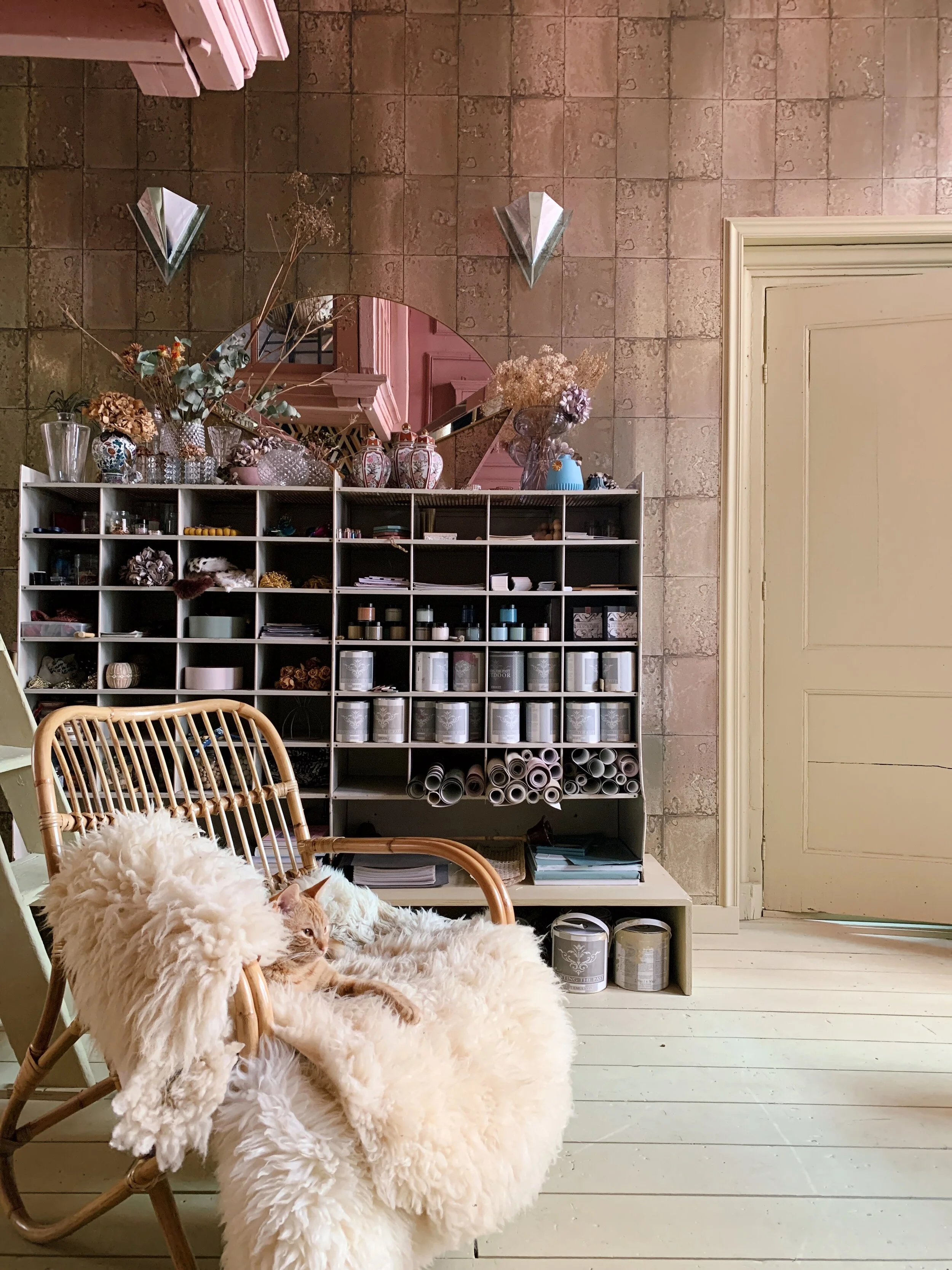 Eclectic Explosion: House Tour In Holland — decor8