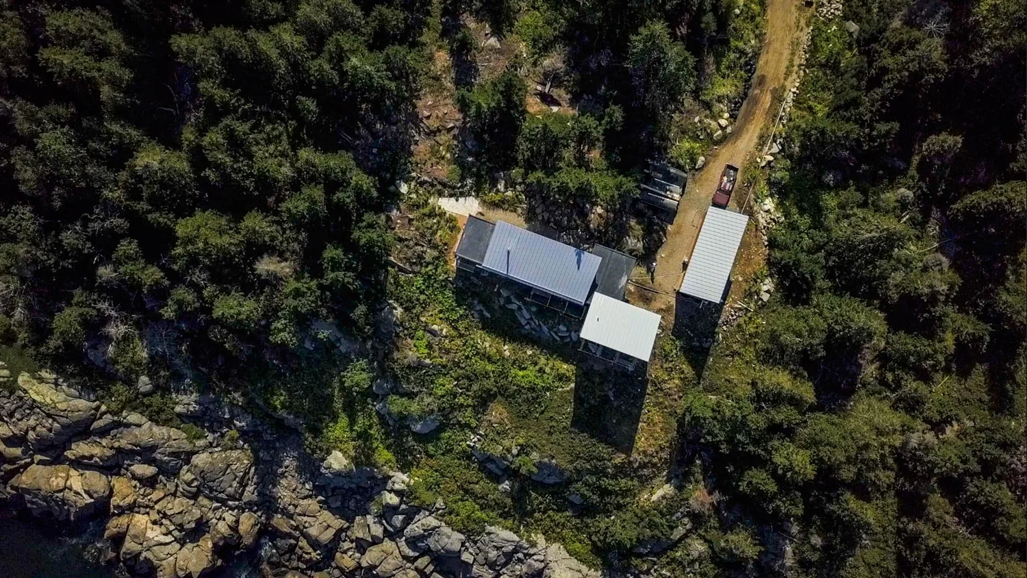 Island Outpost | 30X40 Design Workshop