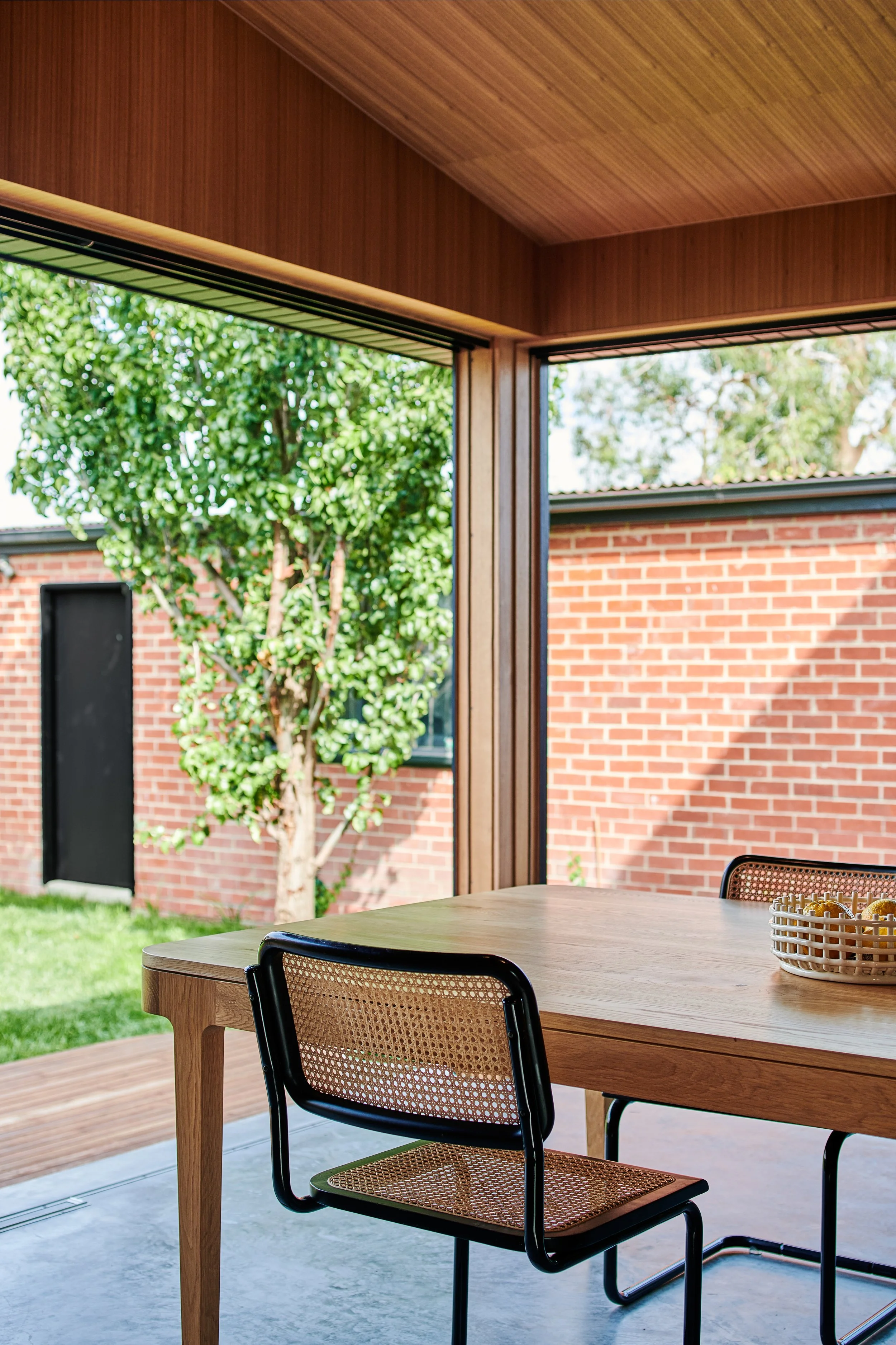 Thornbury Residence by Dan Gayfer Design — Hunter & Folk