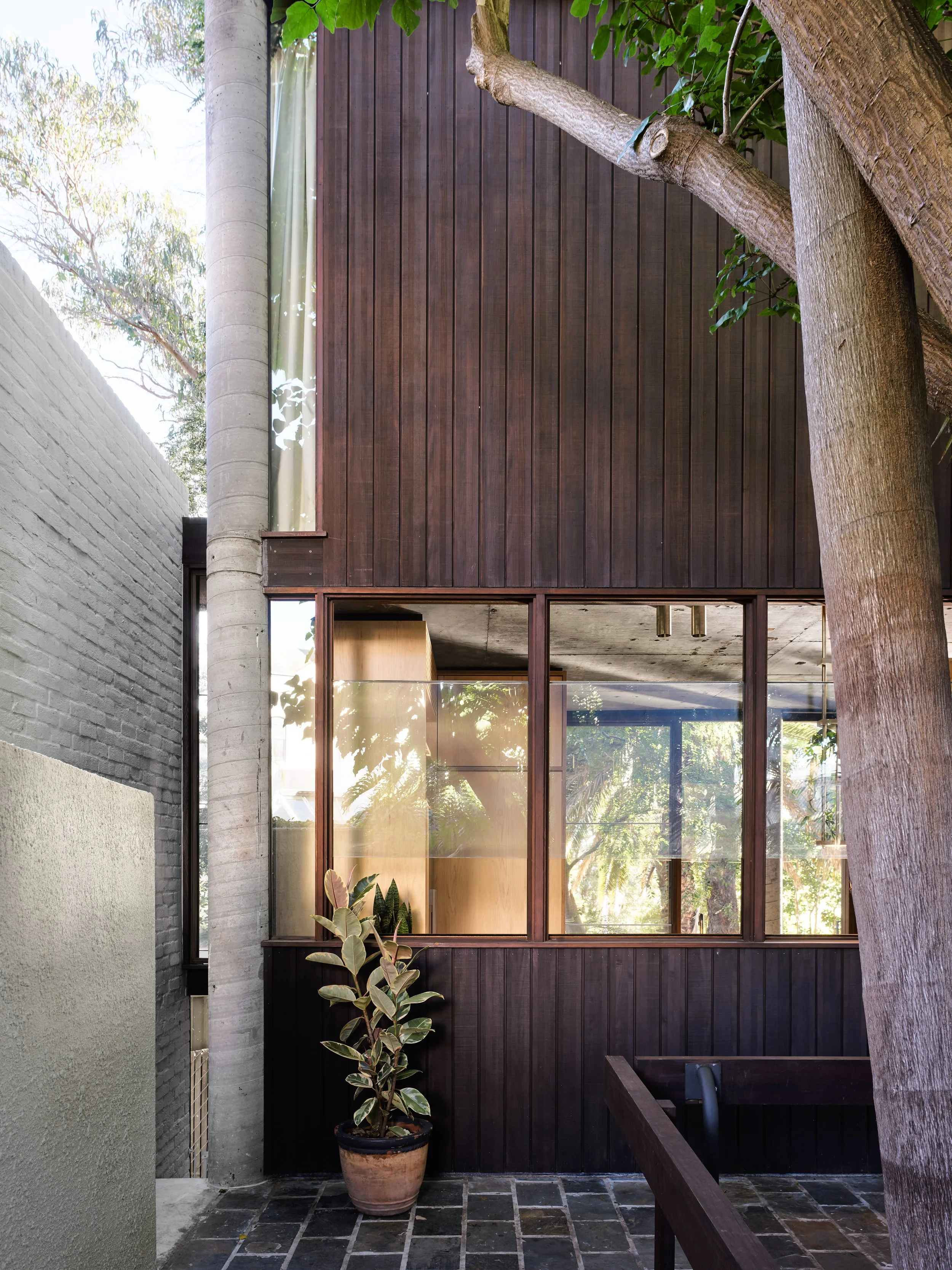 SRG House by Studio Johnston — Hunter & Folk