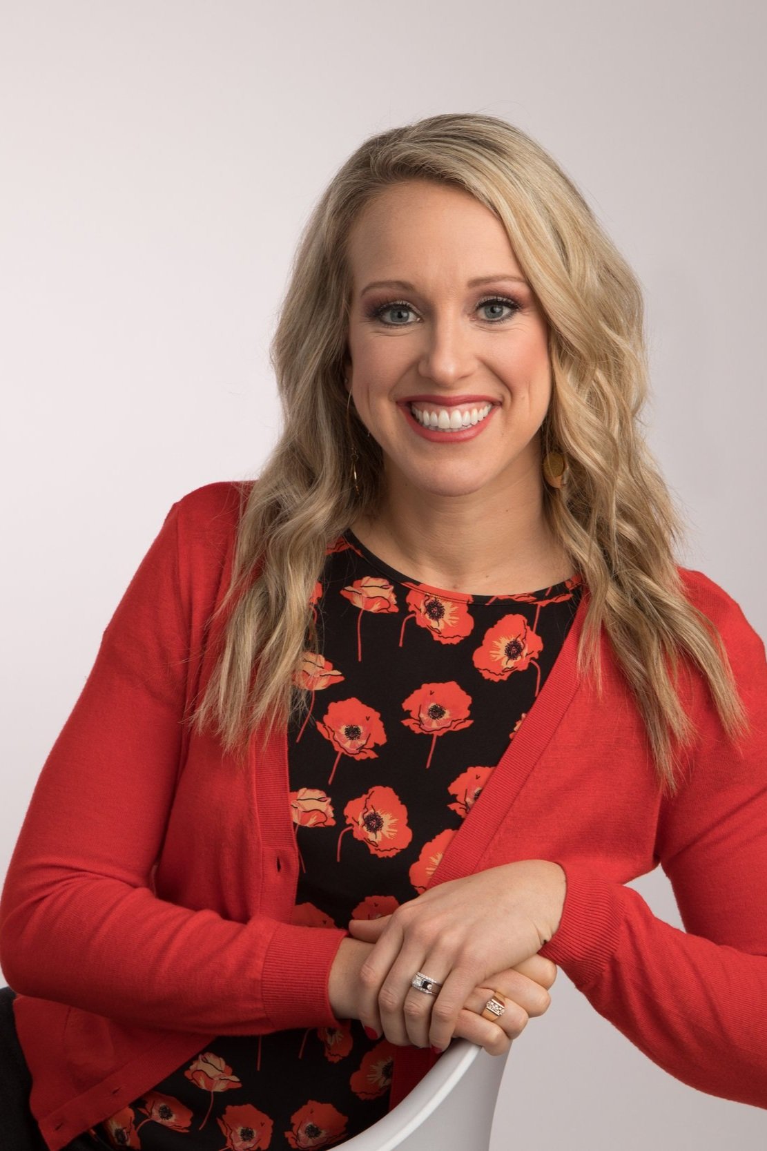 | Melody Watts | Wellness Expert | Natural Solutions