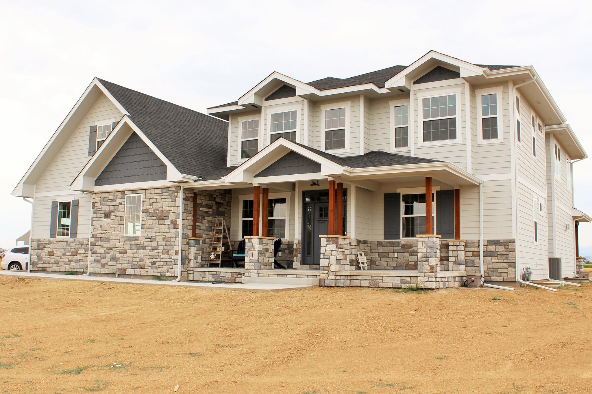 Modern Family Farm — Creative Angle Builders