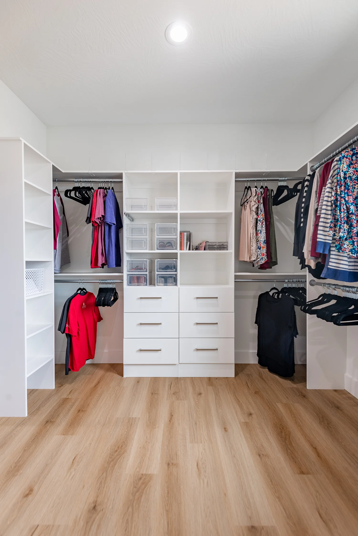 Springfield Oak — Mouery's Flooring