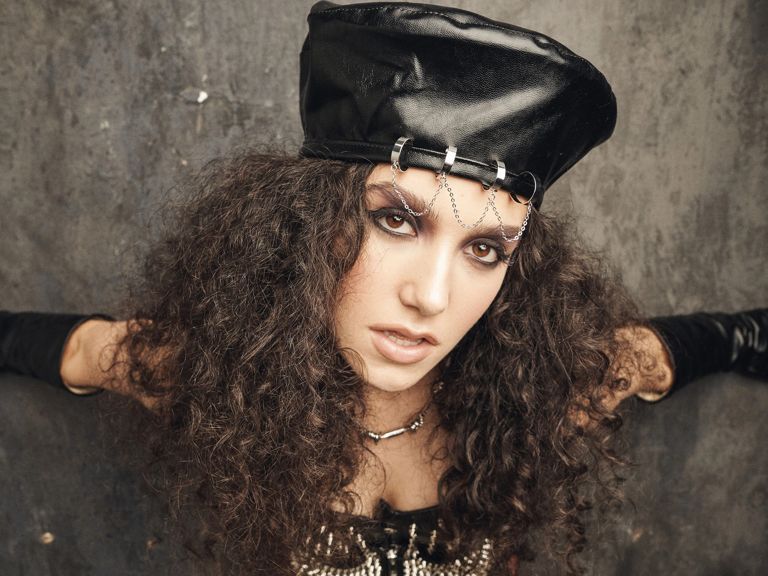 About — Caroline Romano