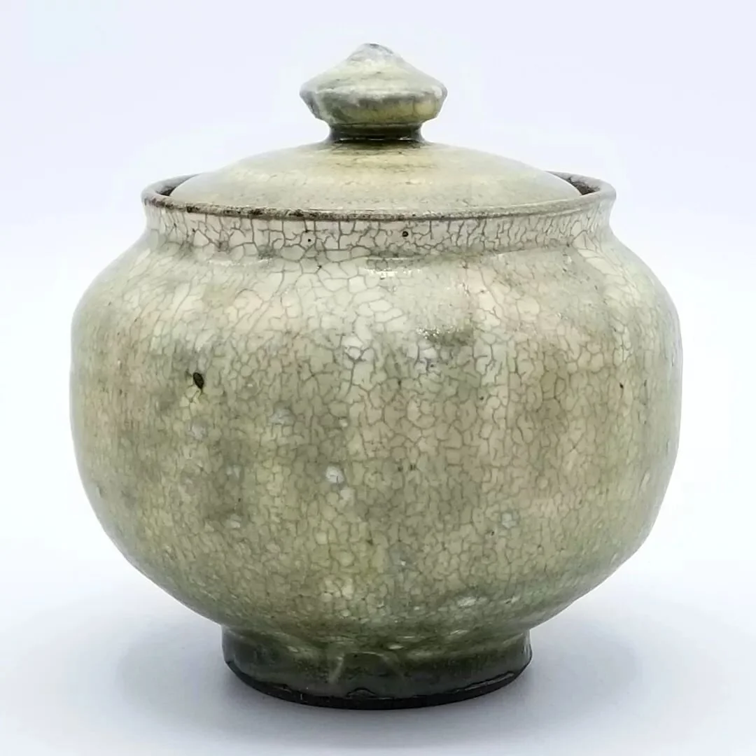 Damian Grava - Soda Fired Pottery