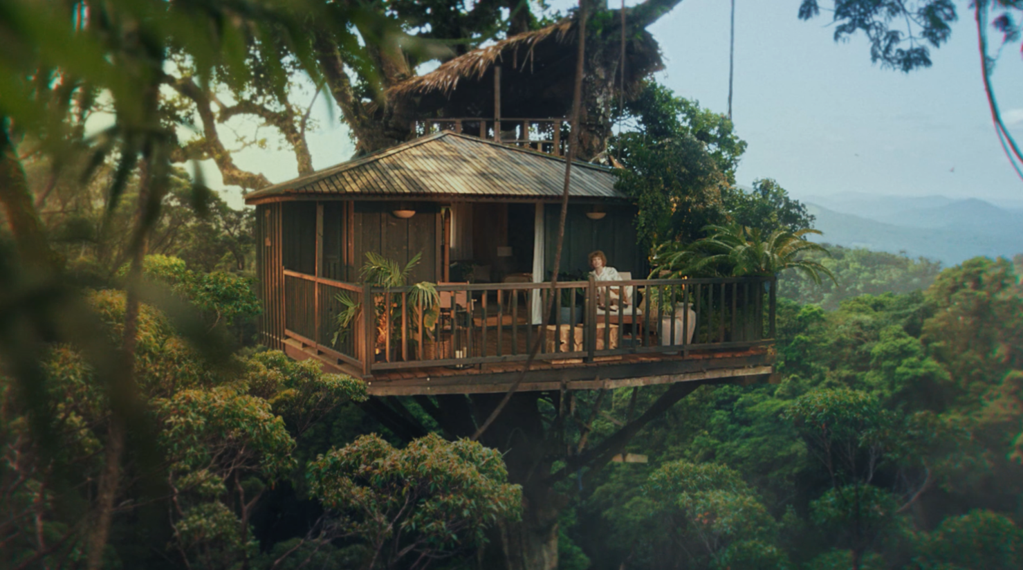 KELLY SINCLAIR SMITH COMMERCIALS — echo