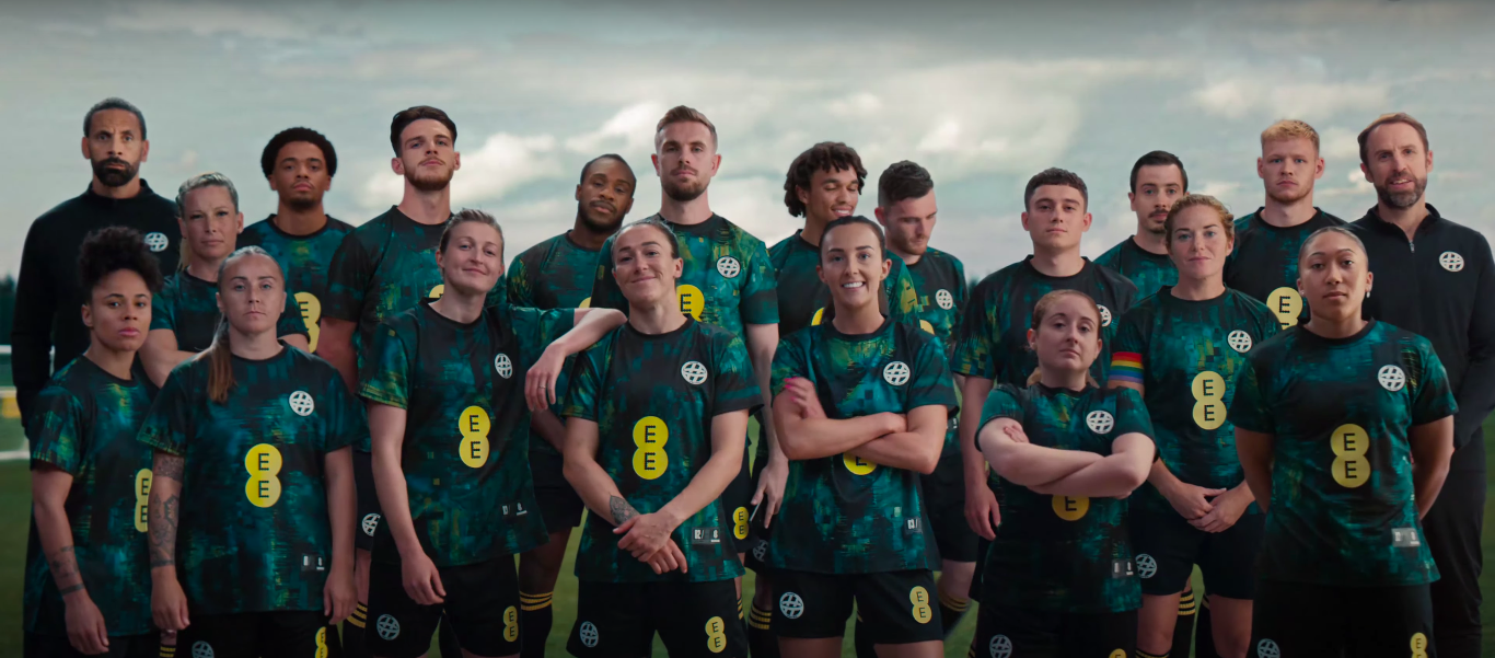 KAT MORGAN - EE — echo