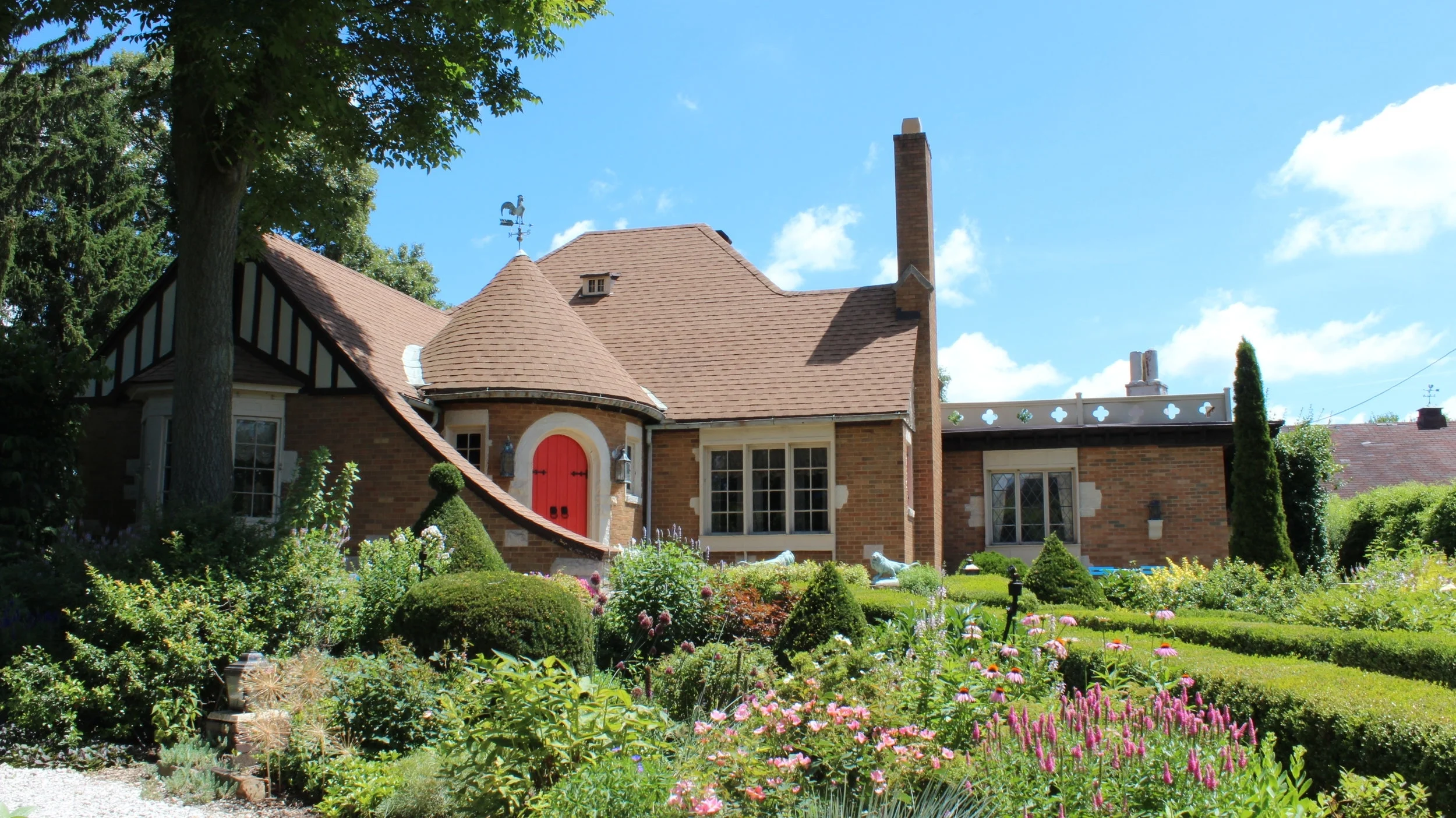 Weber House & Garden