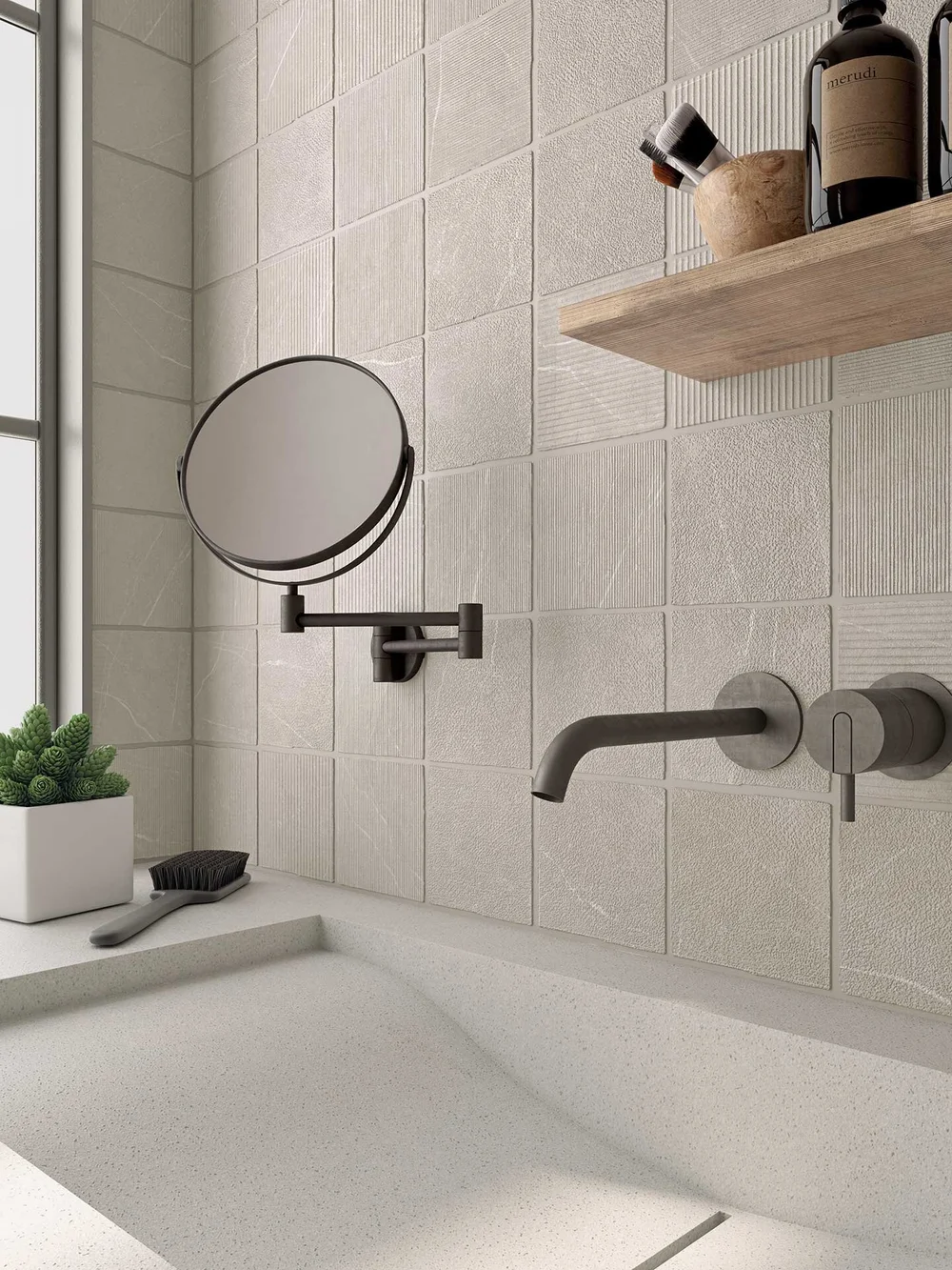 wow gea gallery — Statements Tile