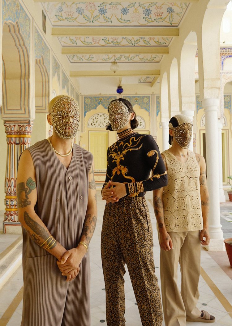 glass beams — WAT-artists