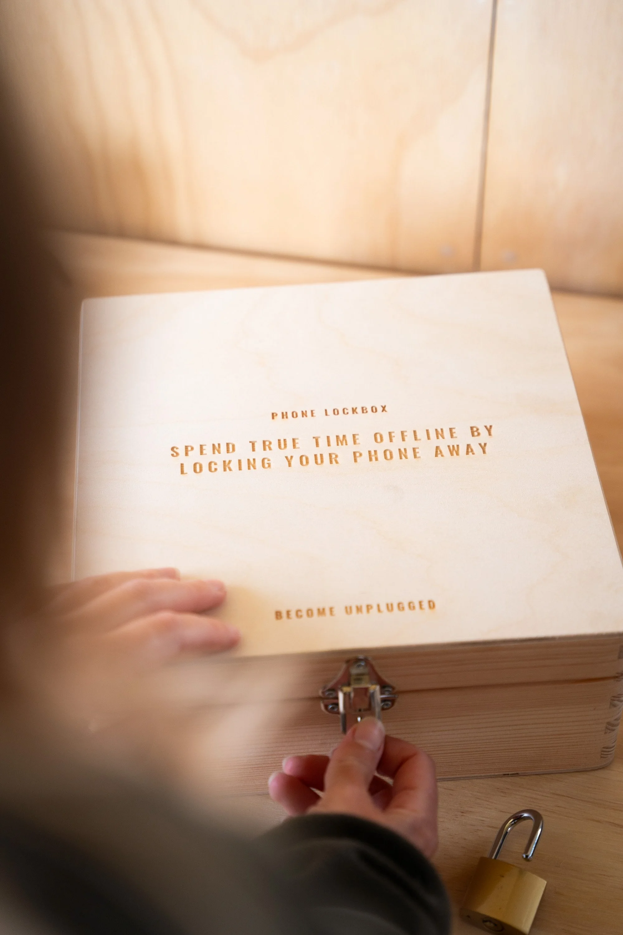 Unplugged — Sam R Firth