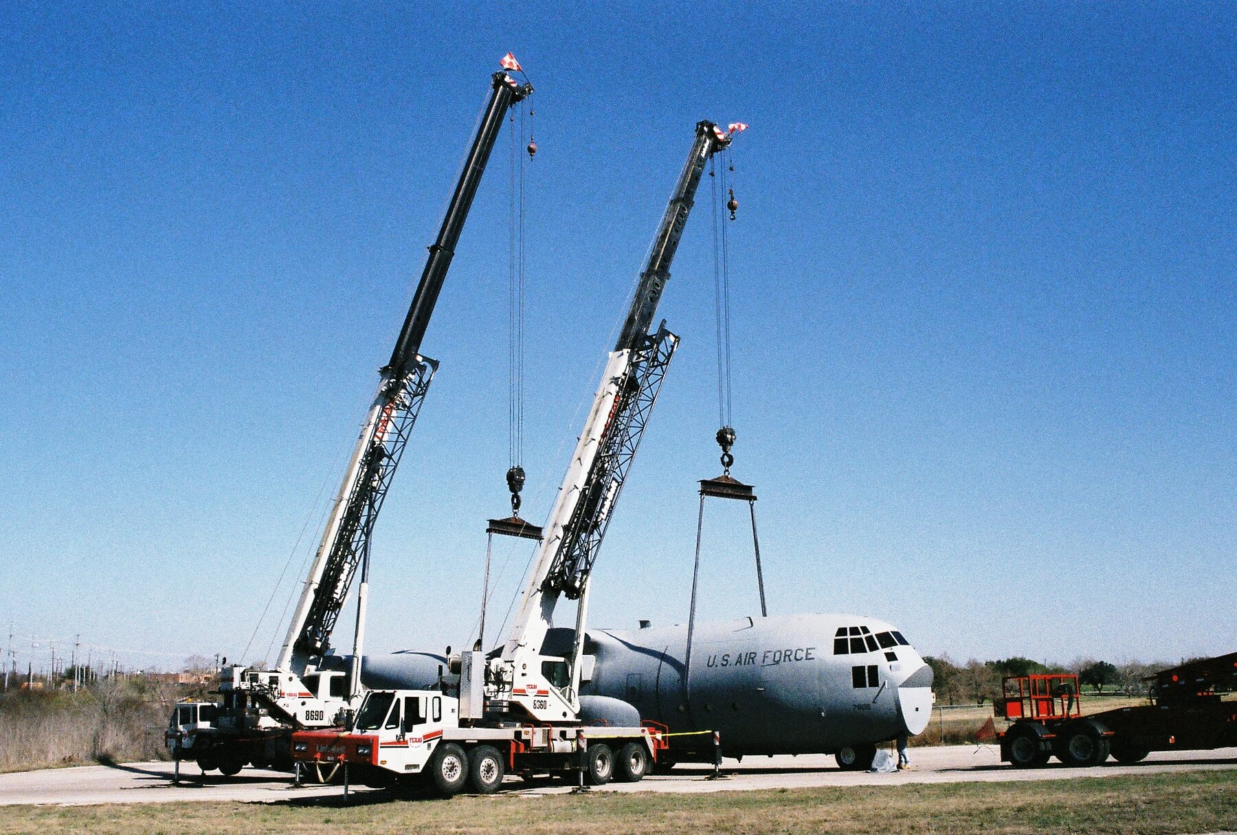 Texas Crane Services | 24/7 Crane Rentals | Highest Rated in Texas