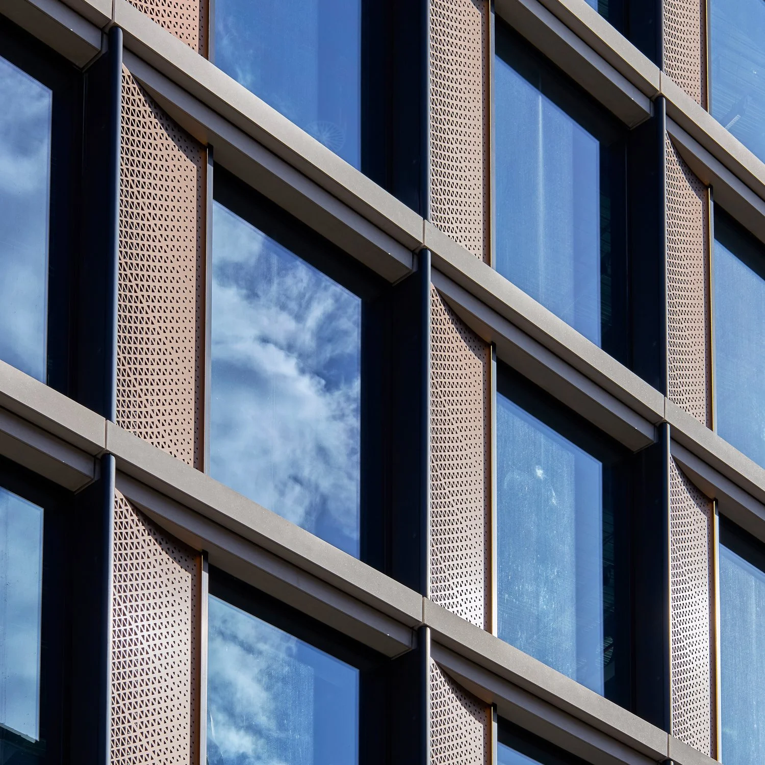 OXFORD HOUSE LONDON — Tim Fisher