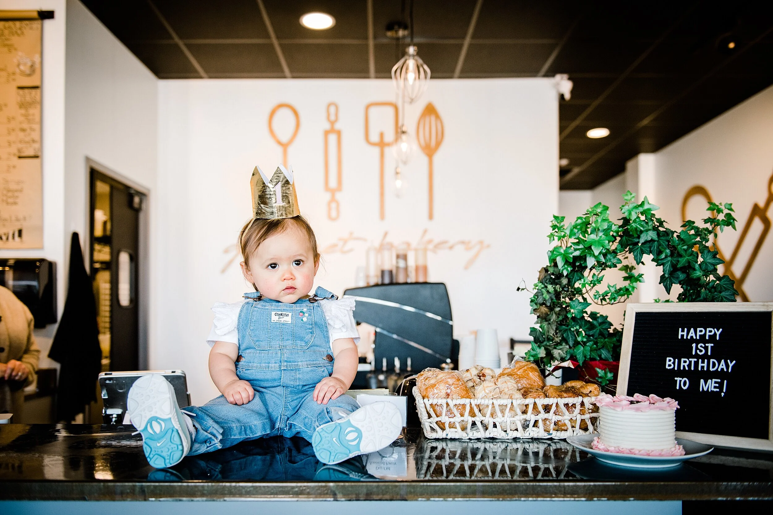 Gemma's Cake Smash at Craft Bakery — Pensacola Photographer | Natalie ...