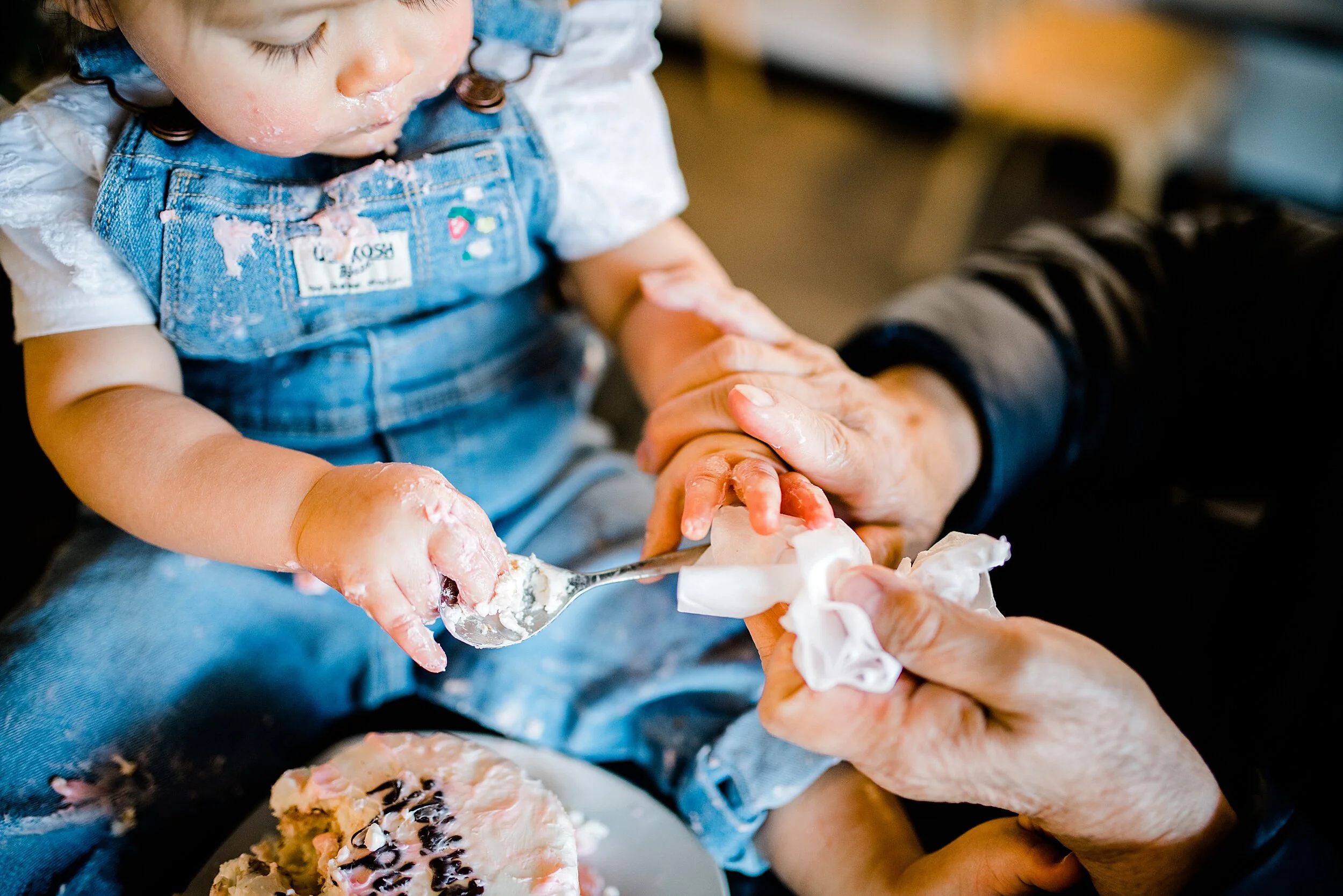 Gemma's Cake Smash at Craft Bakery — Pensacola Photographer | Natalie ...