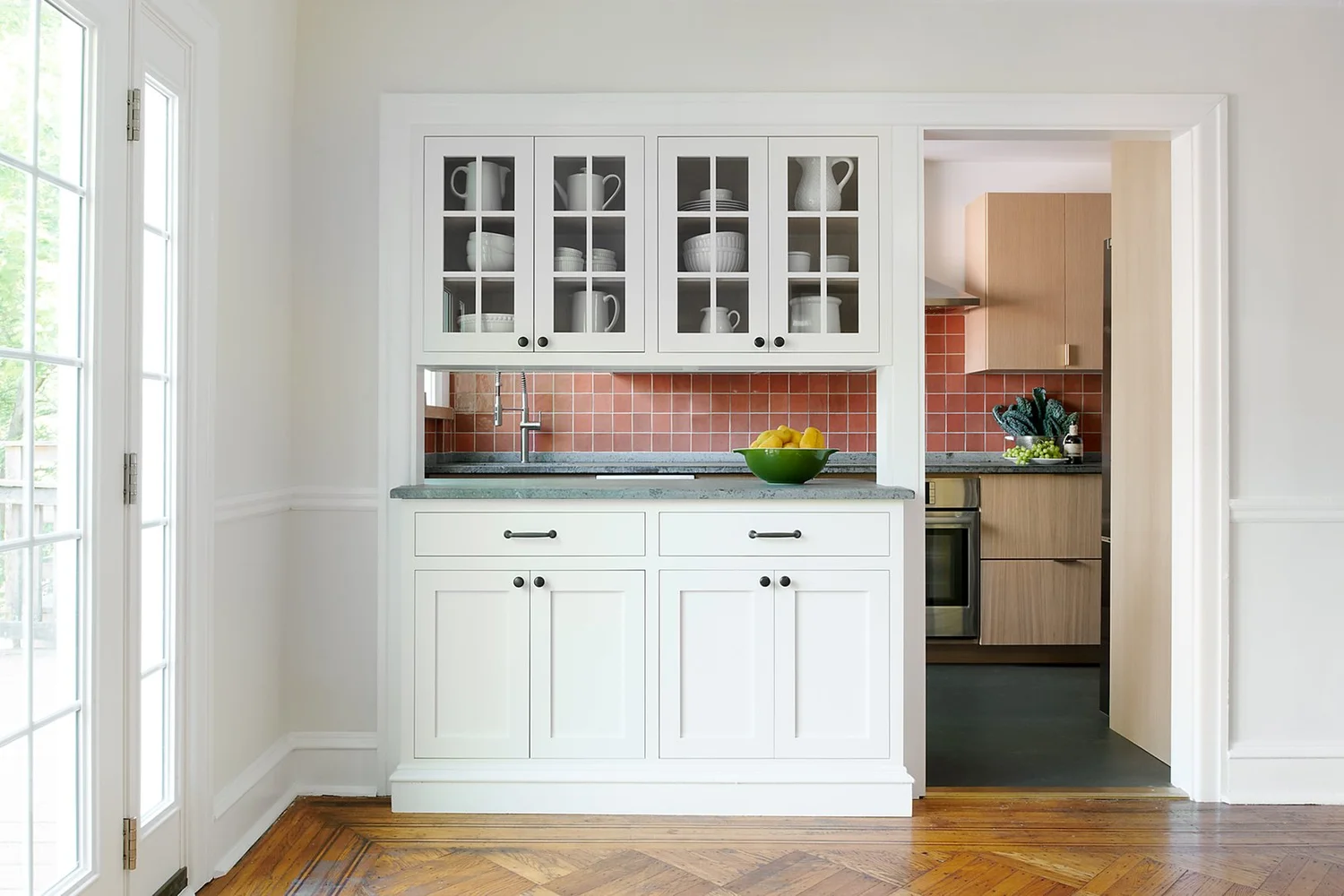 10 Vintage Style Kitchens in Historic Homes | Airy Kitchens