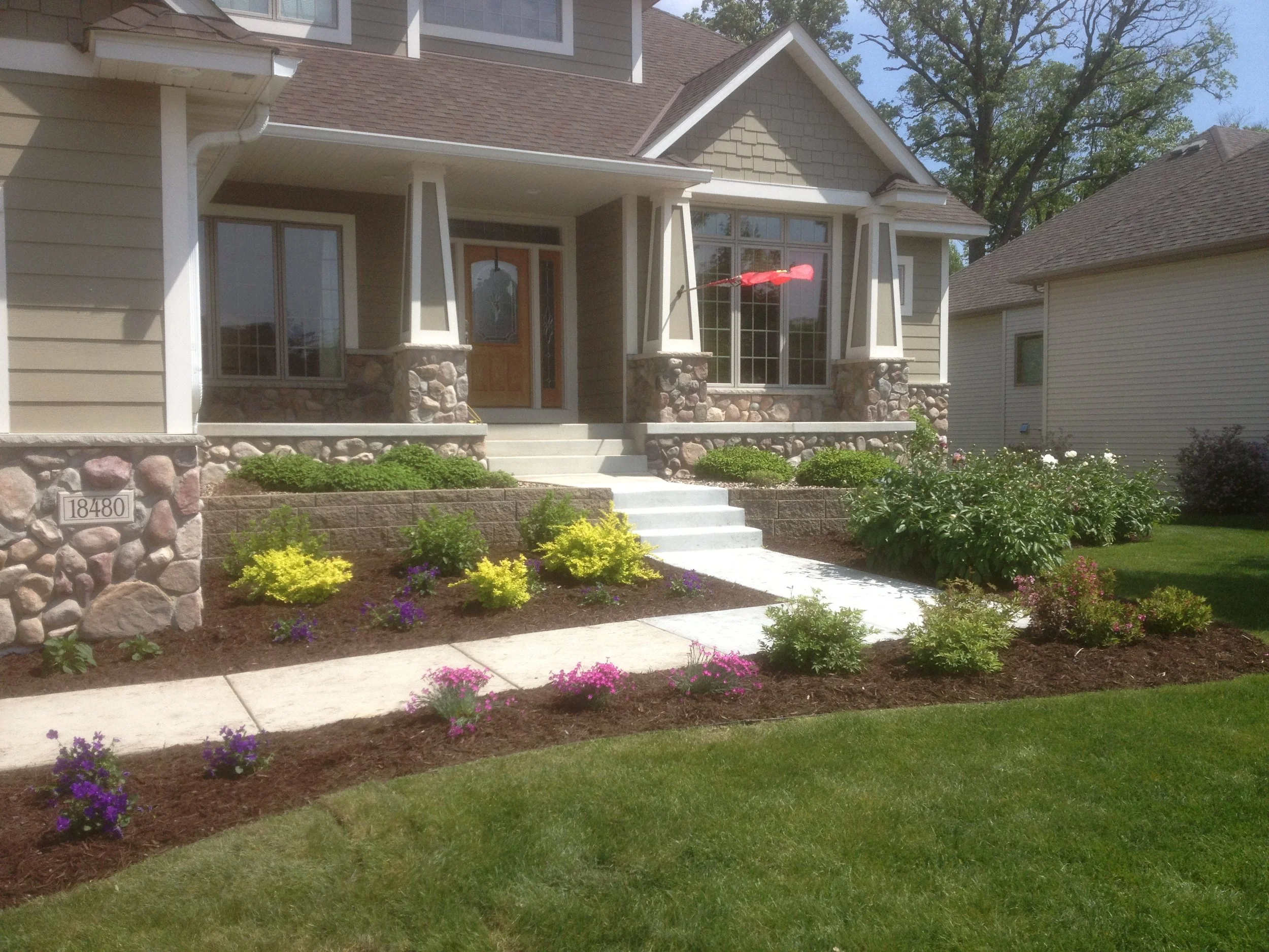 LANDSCAPING — MARK'S LAWN SERVICE INC.