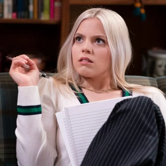 College Life — University Girl