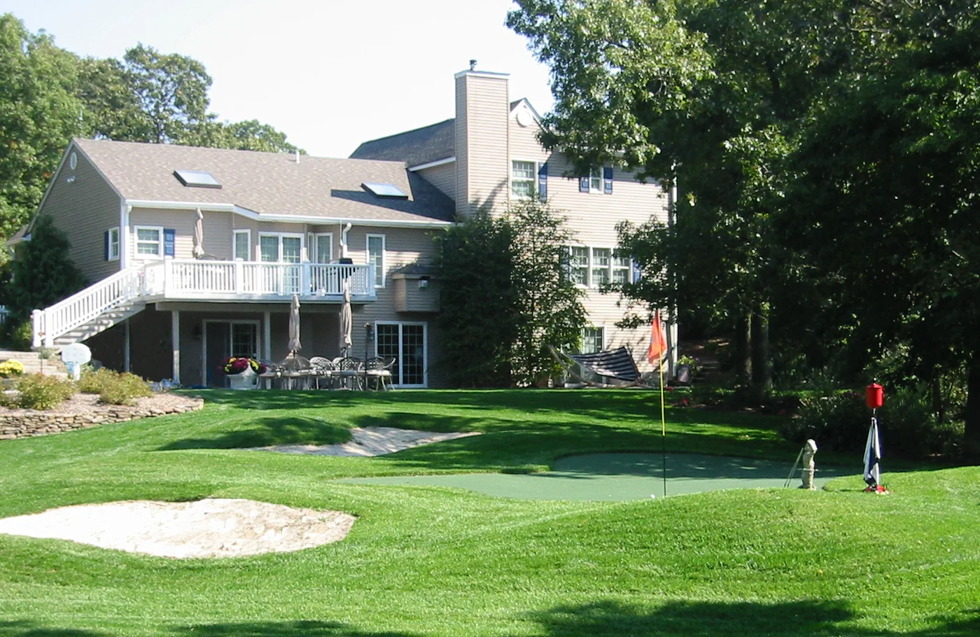 Centereach, NY - Backyard Landscape Resort with Patio, Swimming Pool ...