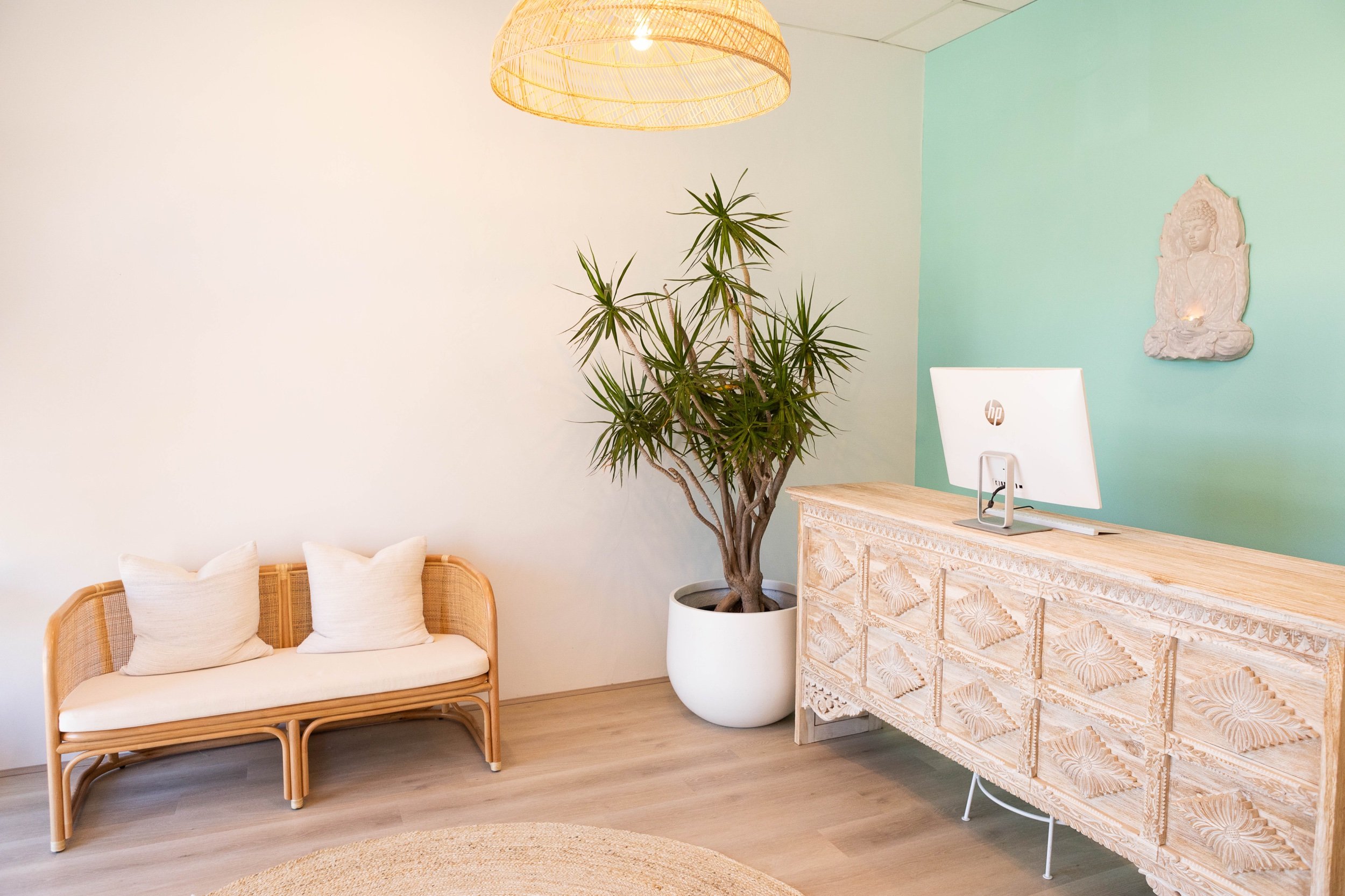 Eyebrow Tattooing, Microblading, Ultrasound body contouring, Radio ...