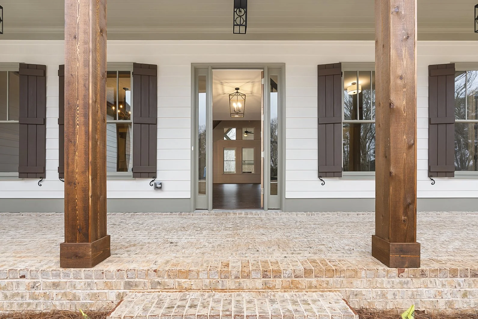 FEATURED RESIDENTIAL PROJECTS — SRS Design Studio