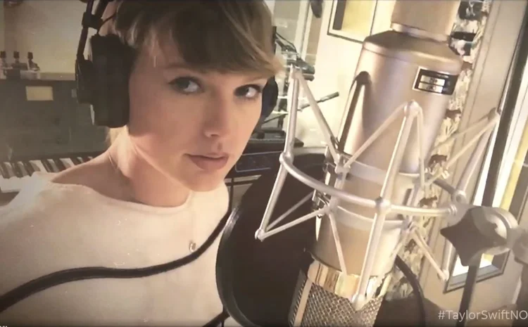 What Microphone Does Taylor Swift Use? — Acoustic Nature