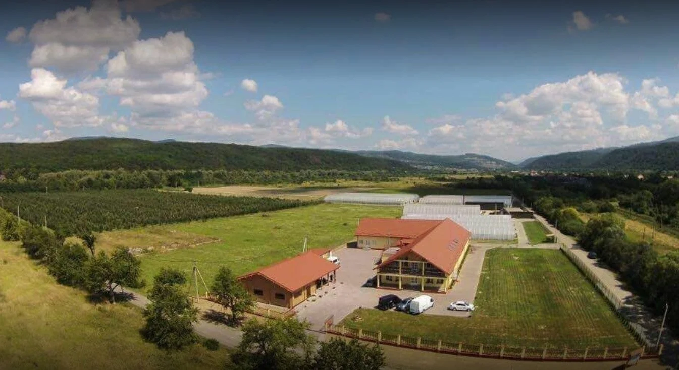 Ukraine - Mercy Farms — Arkitekter uten grenser