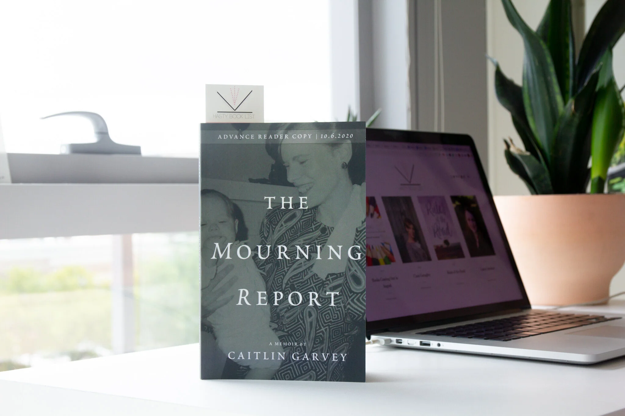 Book Feature - The Mourning Report by Caitlin Garvey - Book Review ...