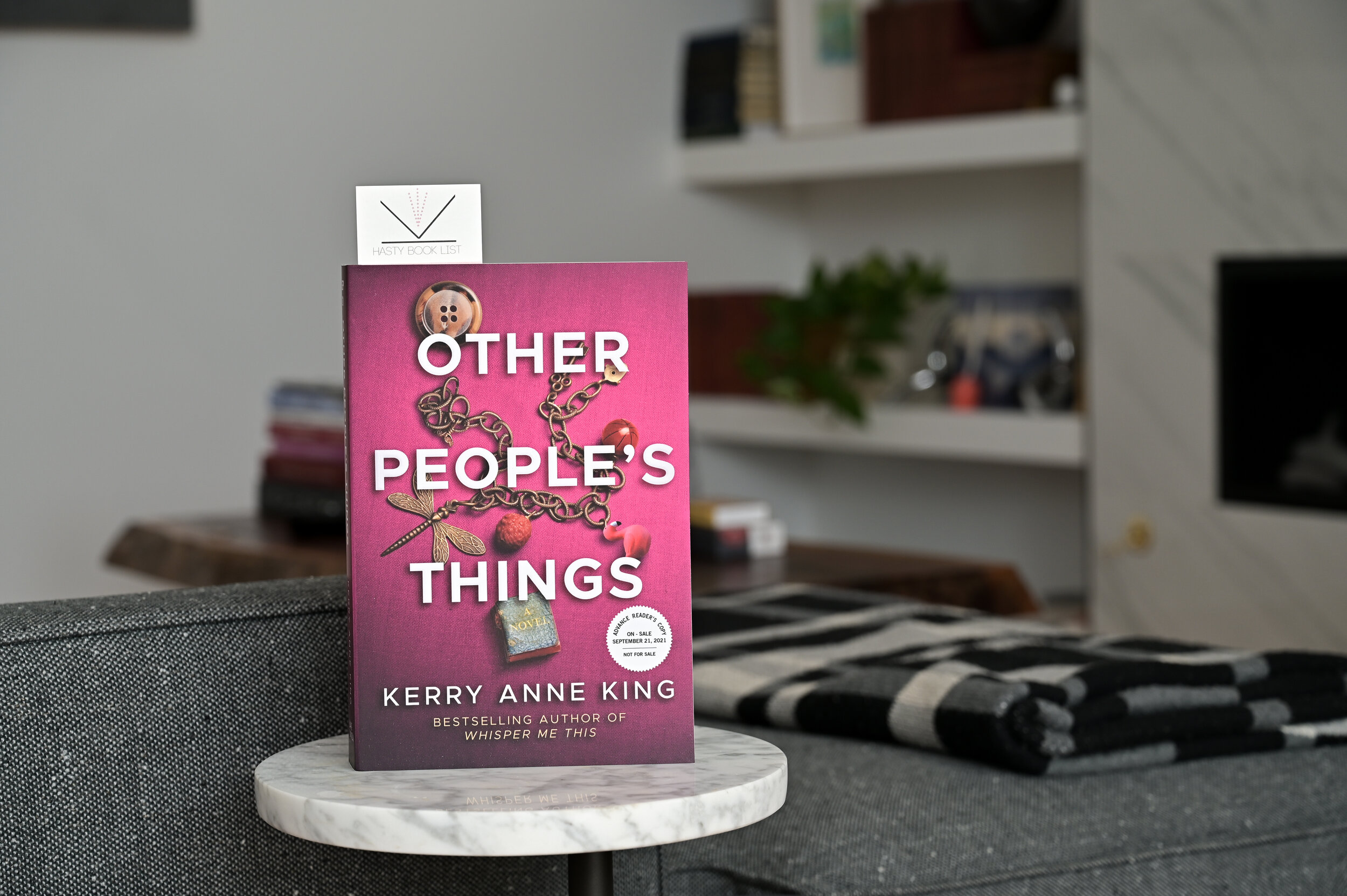 Book Feature - Other People's Things by Kerry Anne King