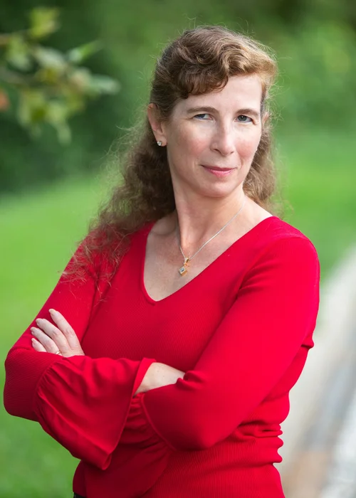 Author Interview with Alina Adams