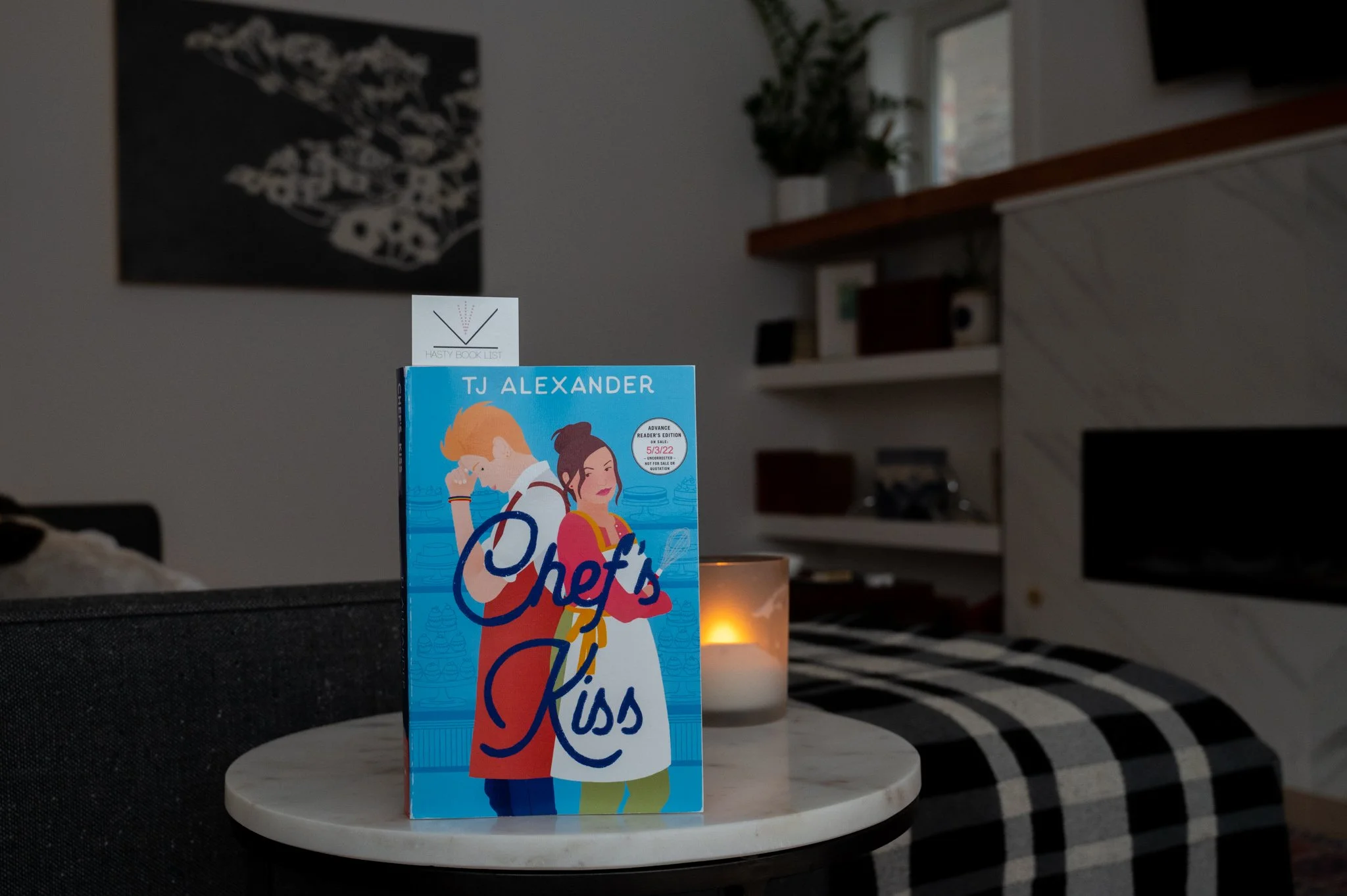 Book Feature - Chef’s Kiss by TJ Alexander